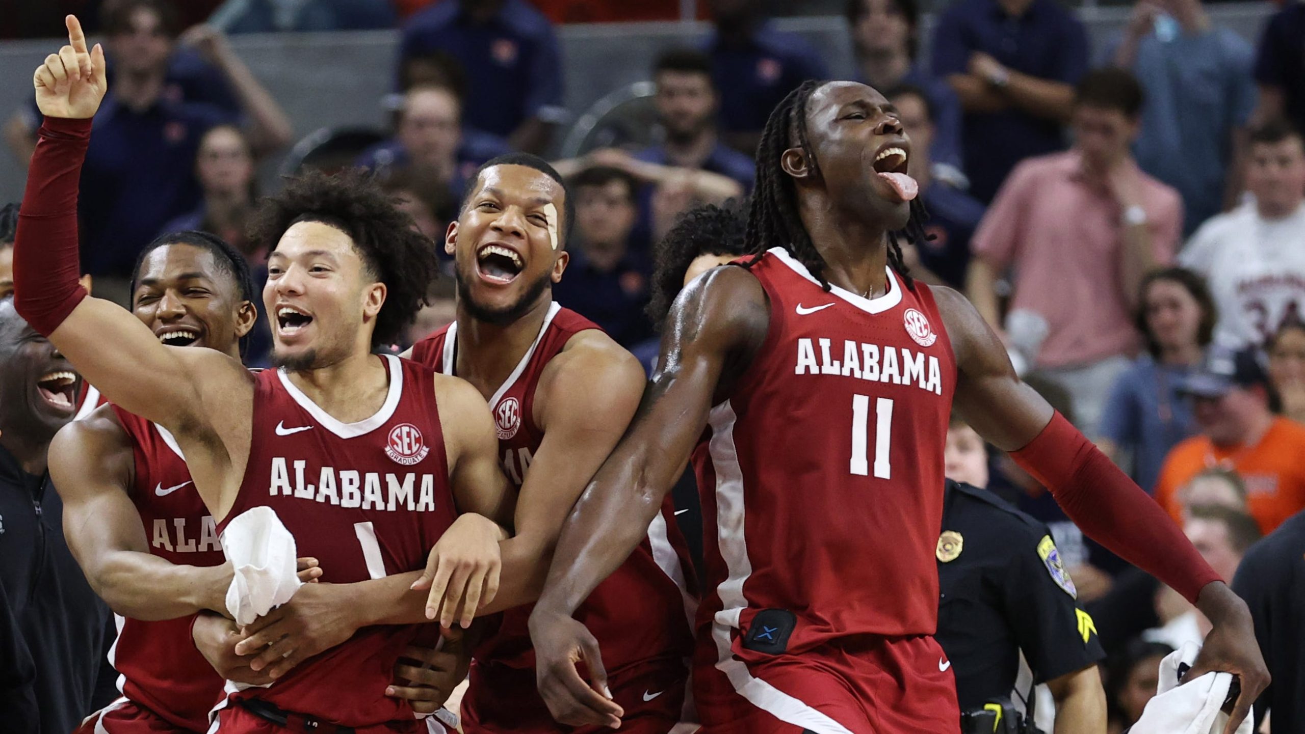 March Madness bracket tracker: Who's in, out and on men's NCAA ...